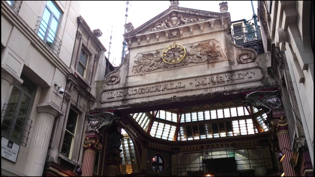 London walks - Exploring the Square Mile. - YouTube
