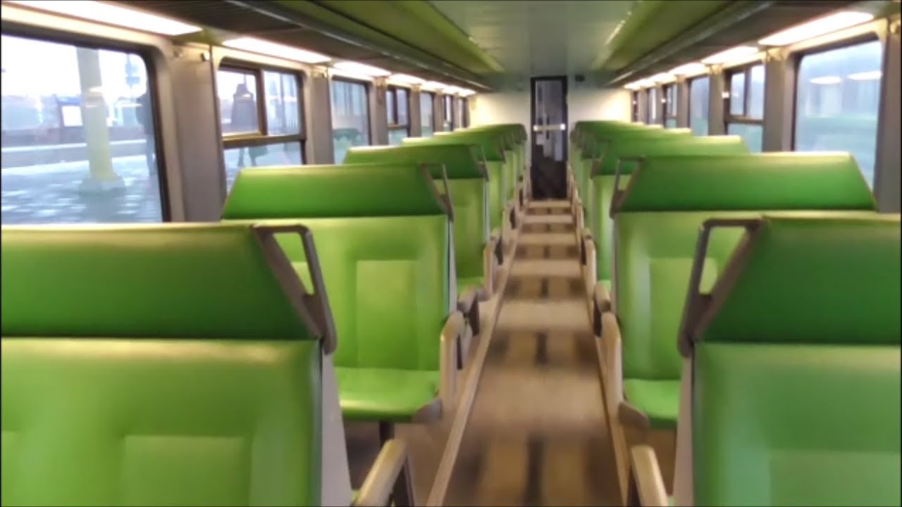 Interieur van DDAR stam 7339 op station Uitgeest - YouTube