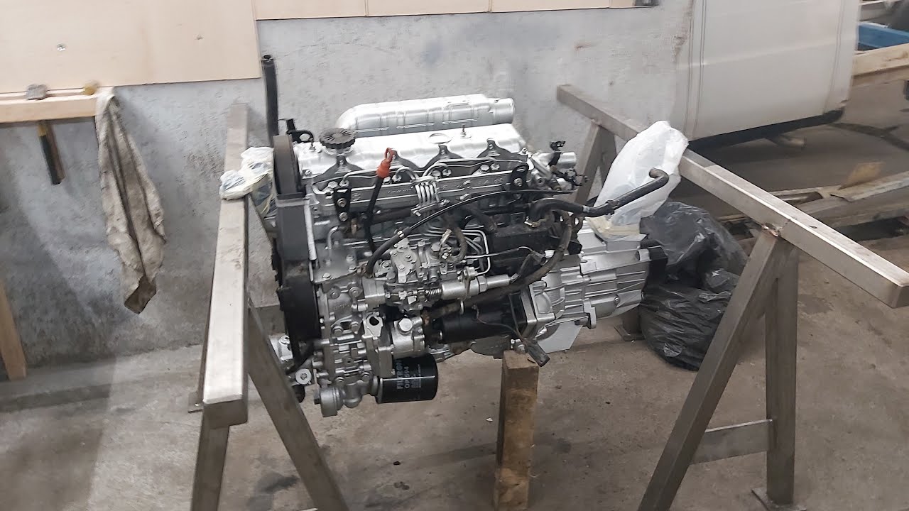 slažemo novi motor (IVECO 2.5D)(izrada vučne) - YouTube