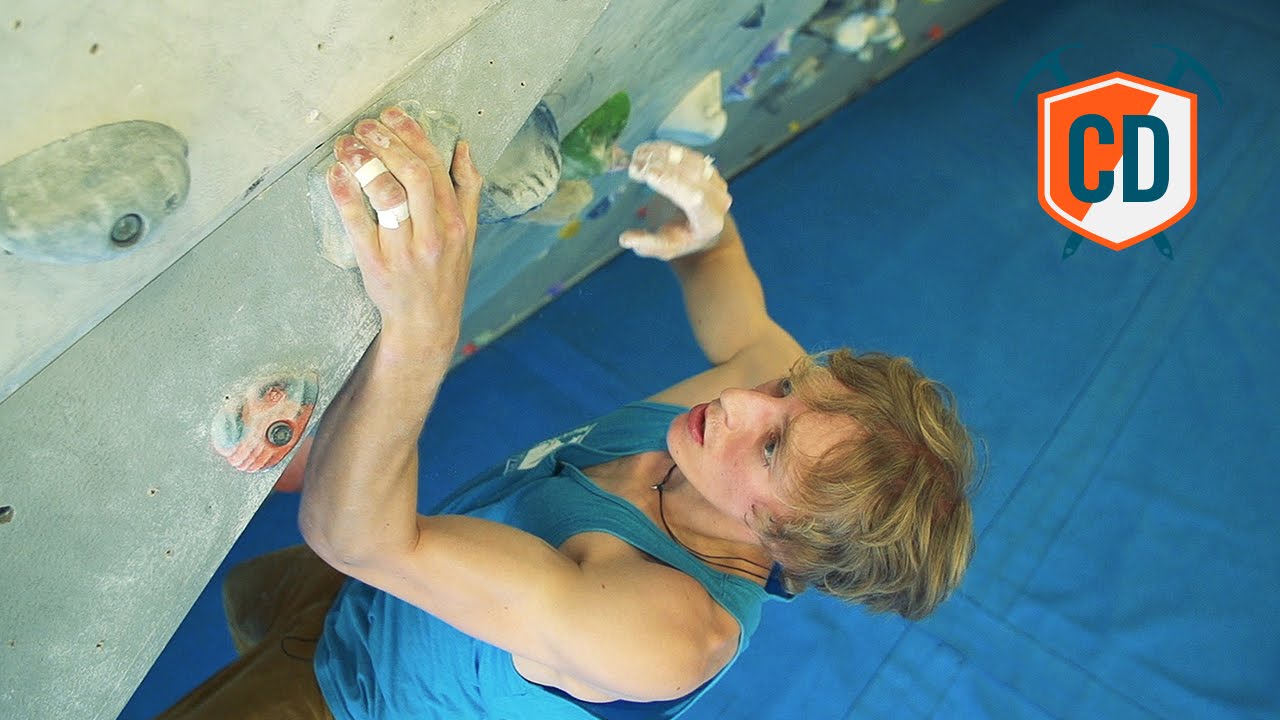 How To Warm Up For Climbing With Louis Parkinson | EpicTV Climbing ...