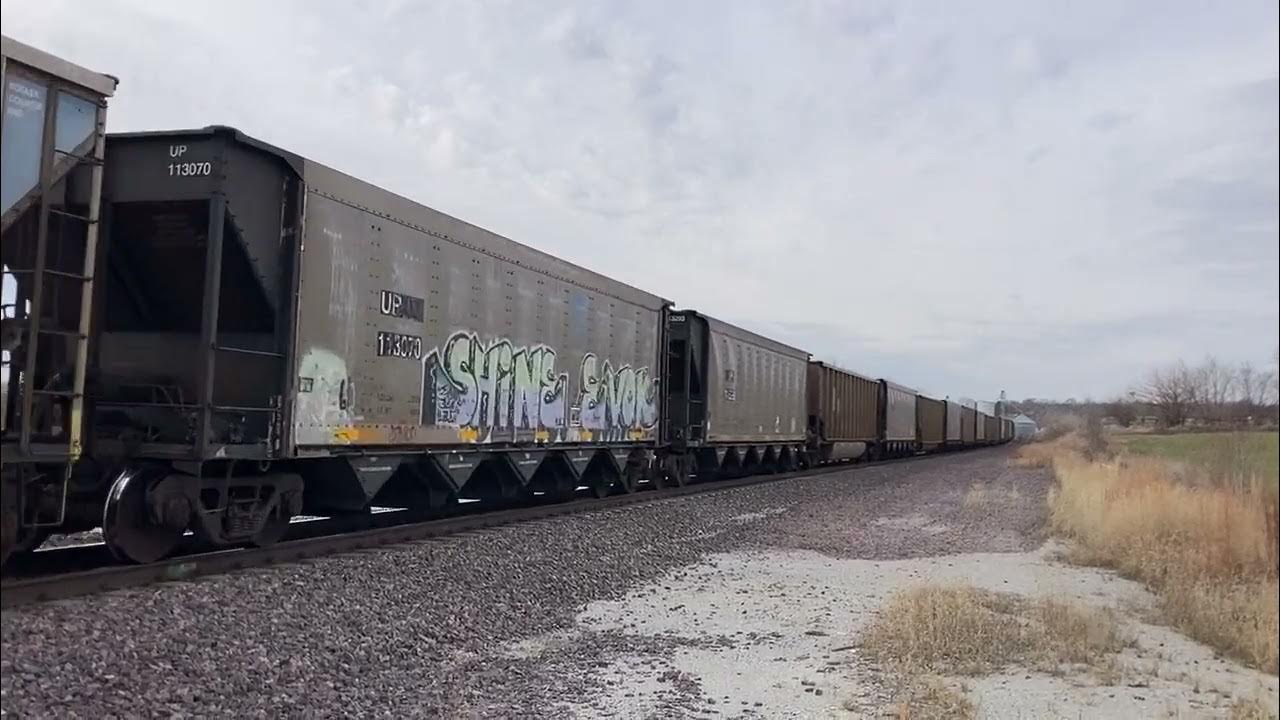 County Road P11 railroad crossing, UP 5990 Coal Train, Arlington, NE - YouTube