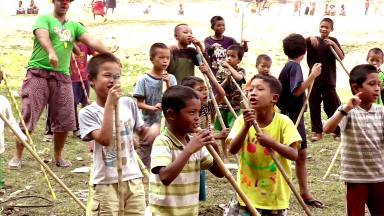 Spark! Circus 2013 fundraising video - YouTube