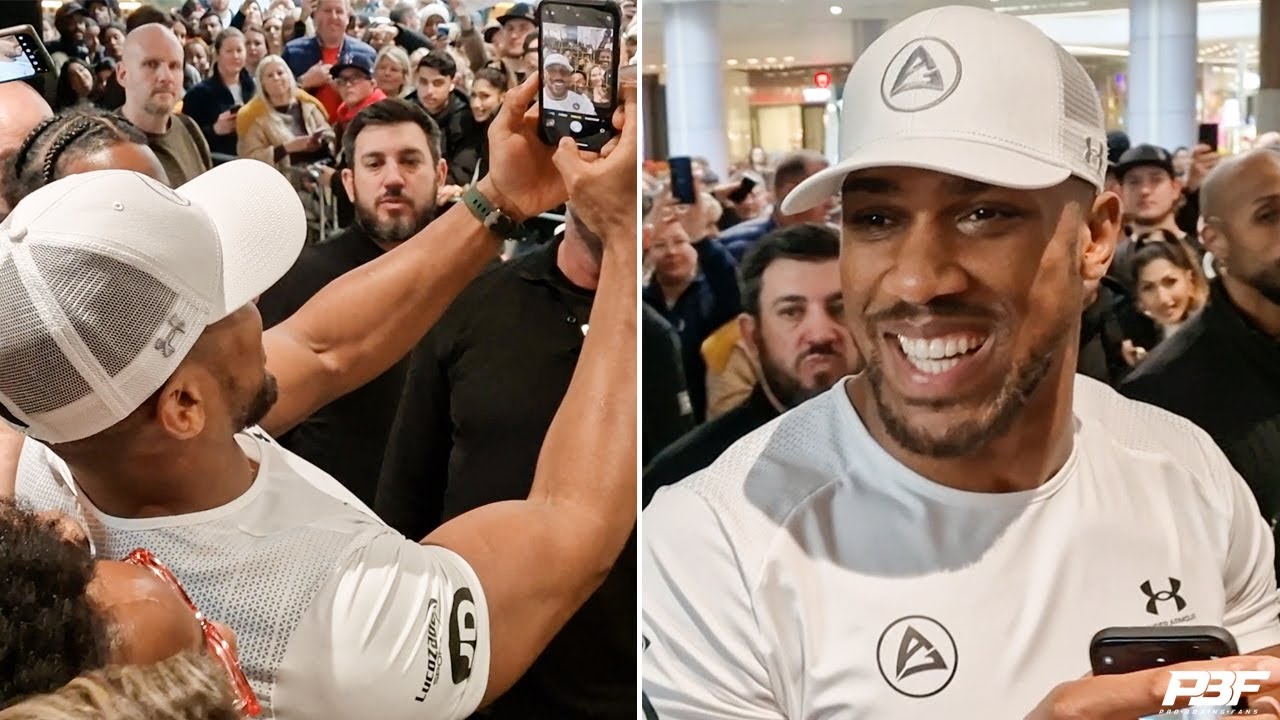 PEOPLE'S CHAMP! ANTHONY JOSHUA POSES FOR PHOTOS WITH FANS AHEAD OF ...