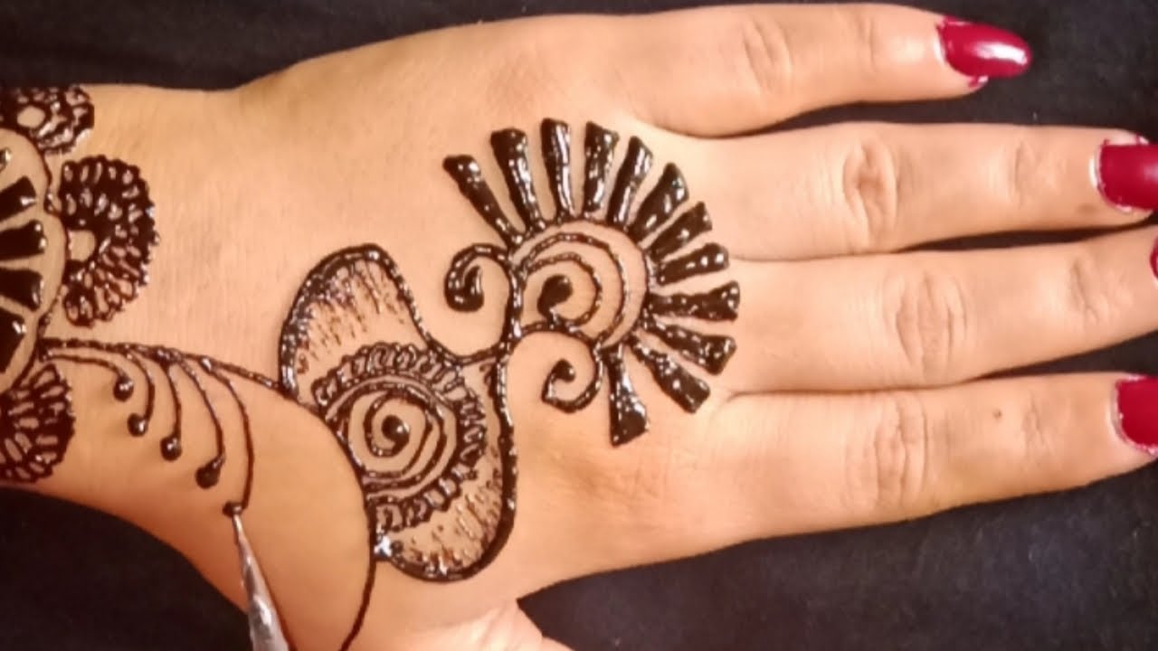 Easy Paisley mehendi design for hand।। Traditional Paisley mehendi ...