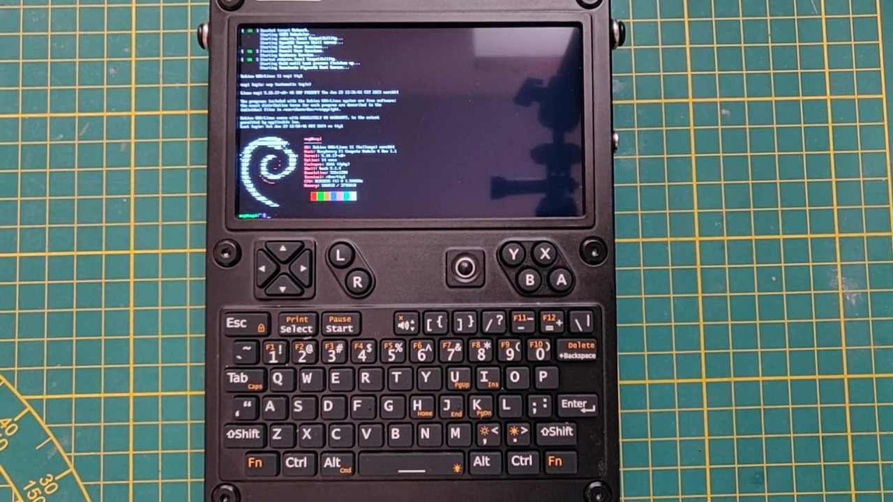 uConsole - One Year Waiting! Unboxing, Assembly, and First WMaker ...