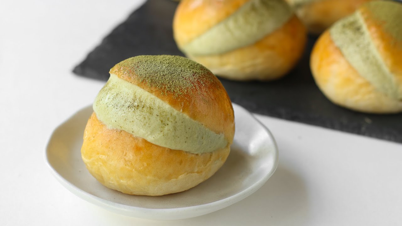 The Most Delicious Matcha Cream Bun | Roti Krim Matcha - YouTube
