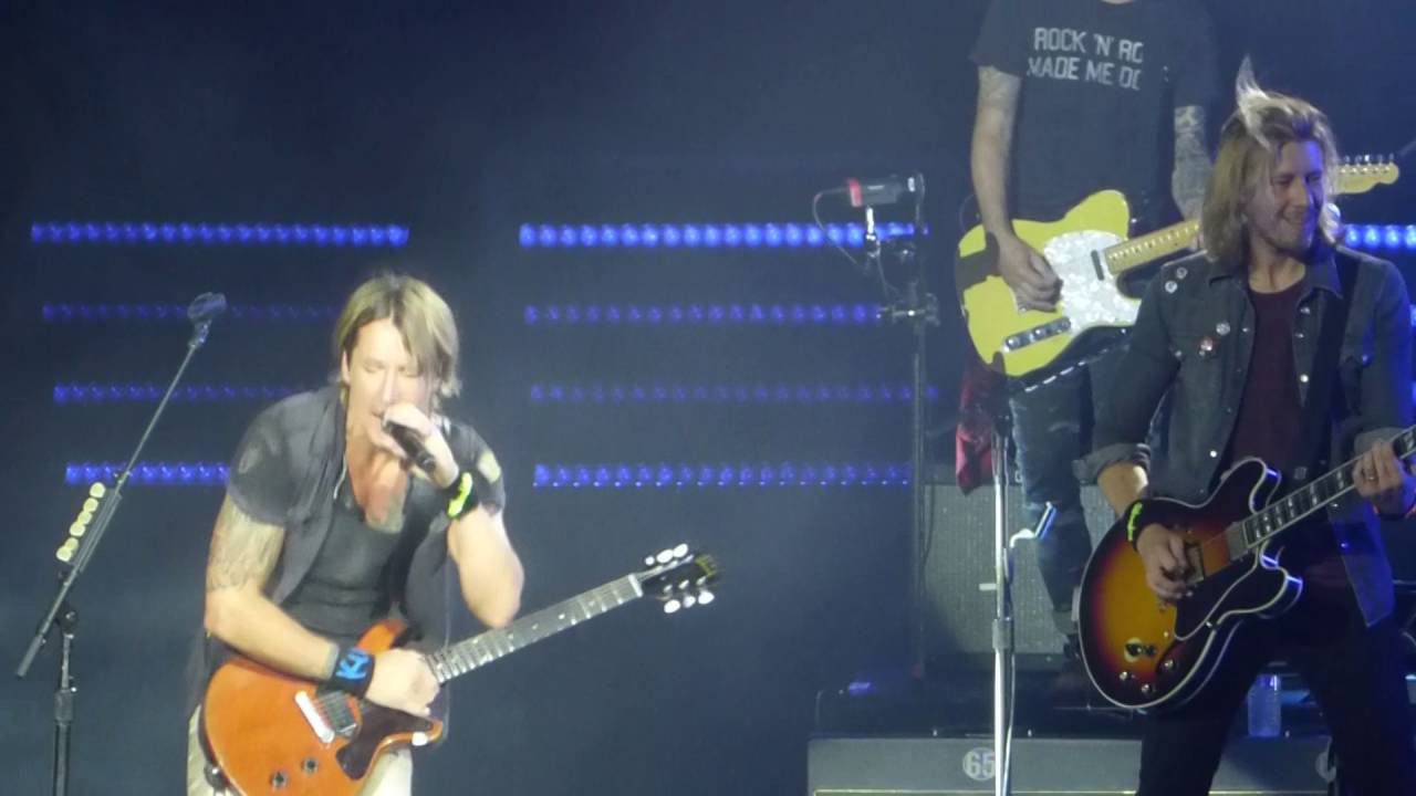 "You Gonna Fly & Days Go By" Keith Urban@BBT Pavilion Camden, NJ 8/26 ...