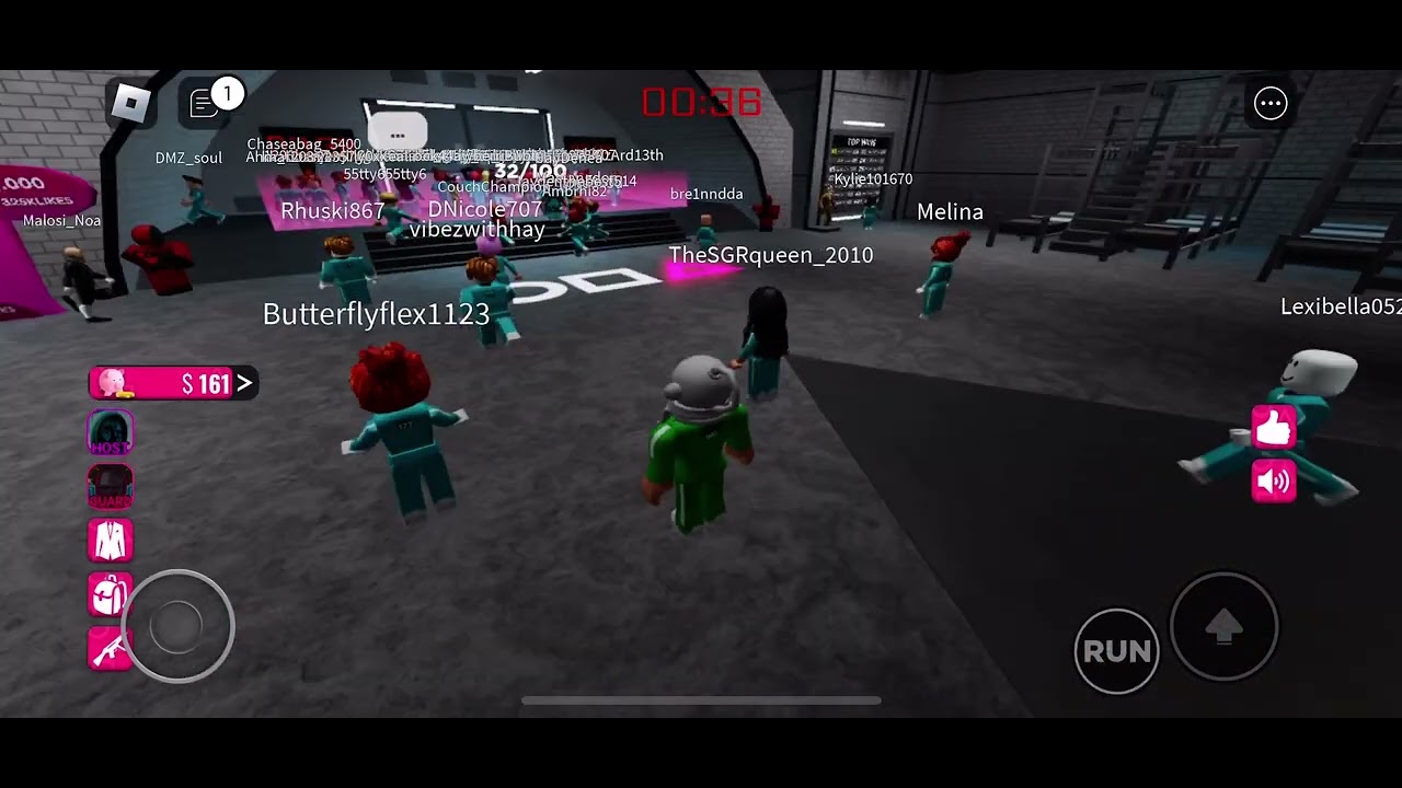 Day 225 of playing Roblox squid game for an entire year - YouTube