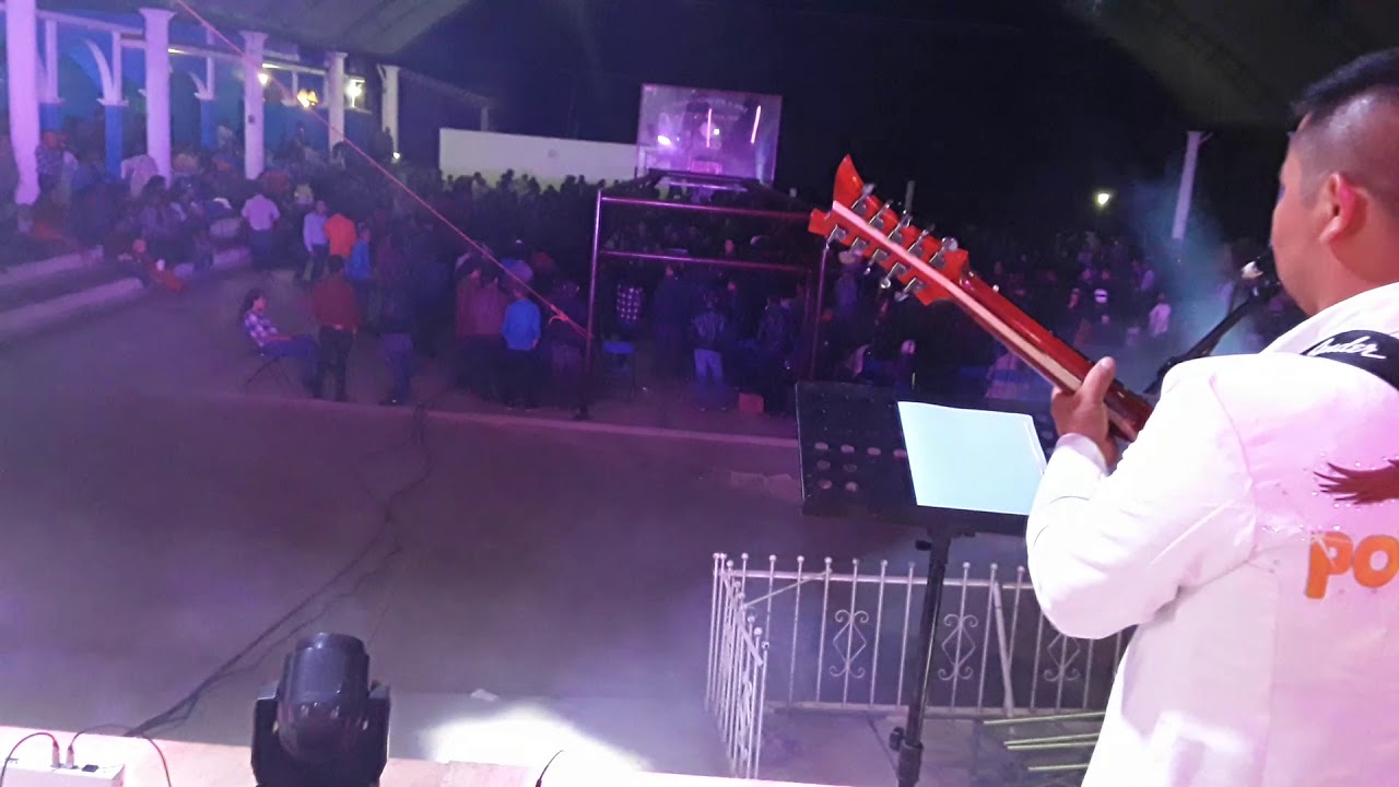 Grupo poderoso chilena - YouTube