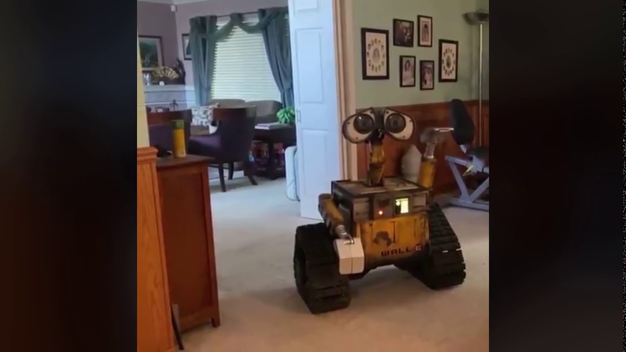 Real life Wall- E - YouTube
