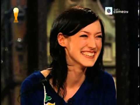 Charlotte Grace Roche Interview "Die Harald Schmidt Show" 05.06.2002 ...