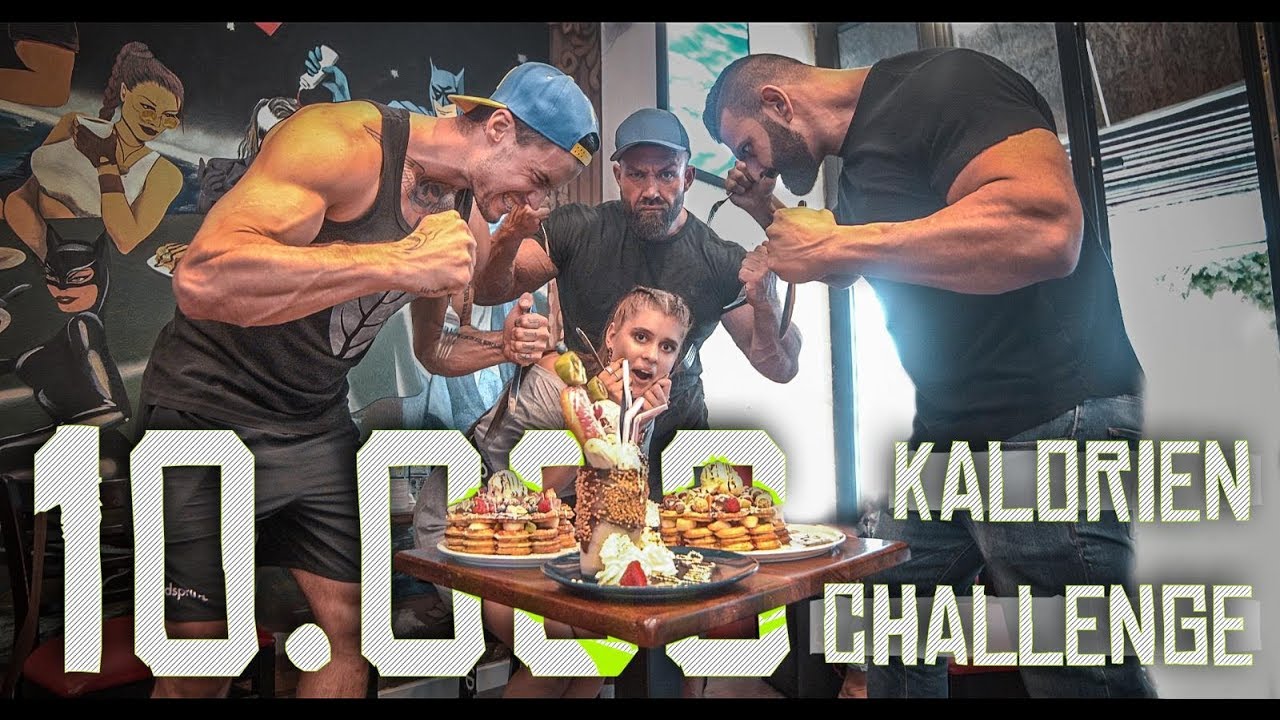 50kg Mädchen VS 3 Bodybuilder - 10.000 kcal in 5 Stunden! - YouTube