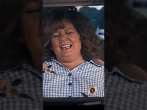 2013 Identity Thief with Jason Bateman & Melissa McCarthy, funny singing car scene