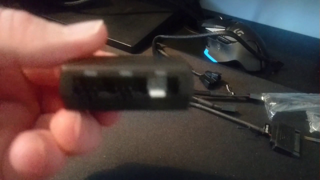 Phanteks PWM Fan Hub controller blue led - YouTube