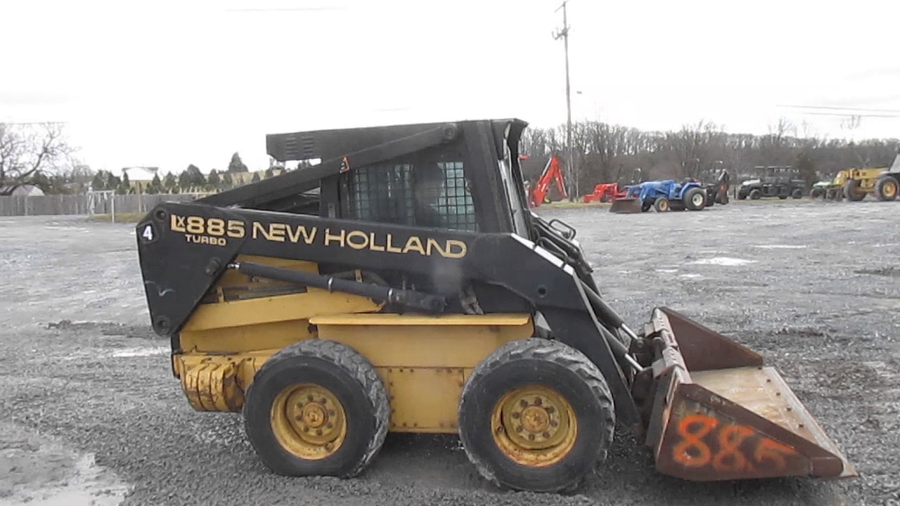 New Holland LX885 - YouTube