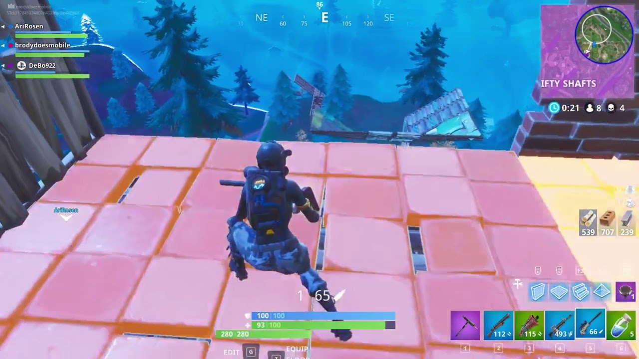 GETTING A GIRL HER FIRST EVER WIN ON FORTNITE! Fortnite Battle Royale ...