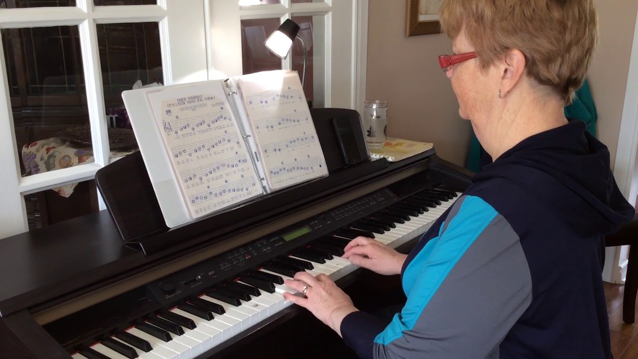 Enjoy yourself HAPPY PIANO MUSIC 🎶🎹😀 - YouTube