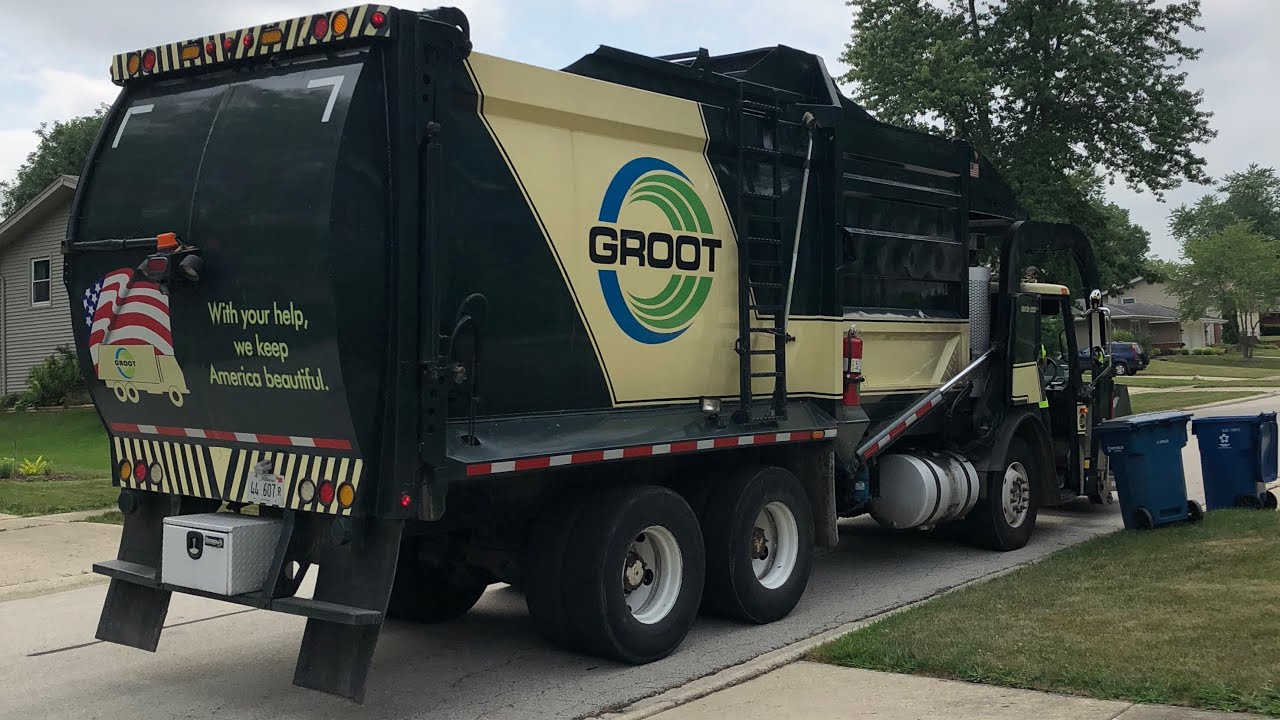 Groot 2244 Mack LEU McNeilus Pacific Series W/ Curotto Can Slamin ...