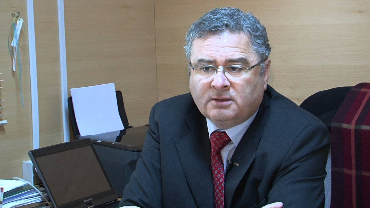 MARIO AVILES INSCRIBE SU PRECANDIDATURA EN LA DC 30 AGOSTO 2011 - YouTube