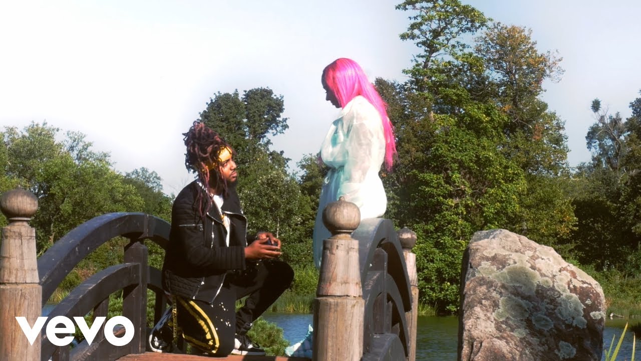 Pinero Loud, President Tel - Love Me Not (Official Music Video) - YouTube