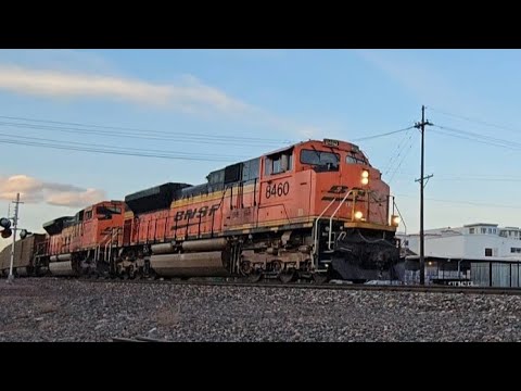 Sunset Train! BNSF 8460 ACe Leads SB Full Coal Train Through Colorado ...
