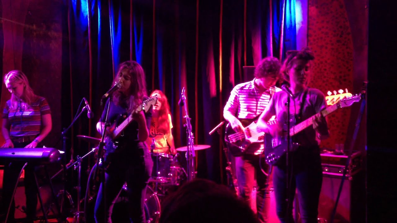 Gabriella Cohen- 'Sever The Walls' live at BIGSOUND 2015 - YouTube