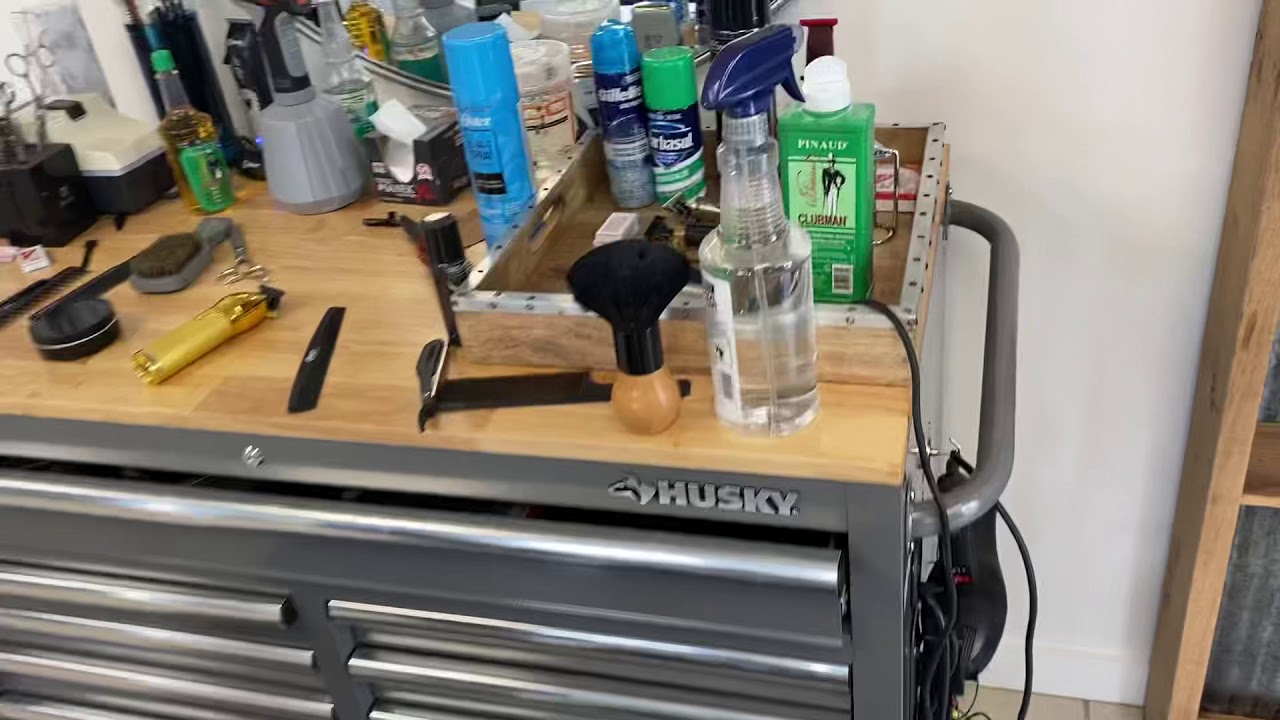 New tool box barber station - YouTube
