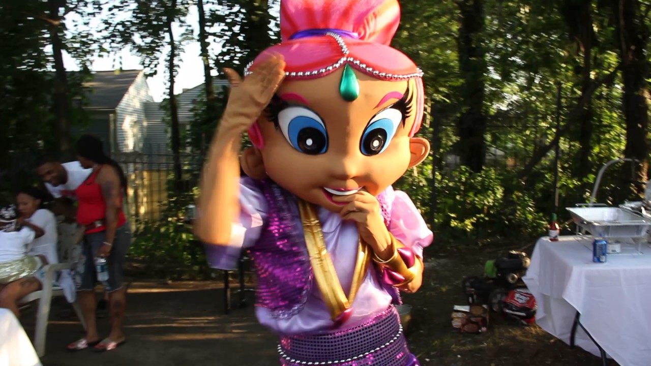 Cute as a Button Cartoon Characters New Dance Alert - YouTube