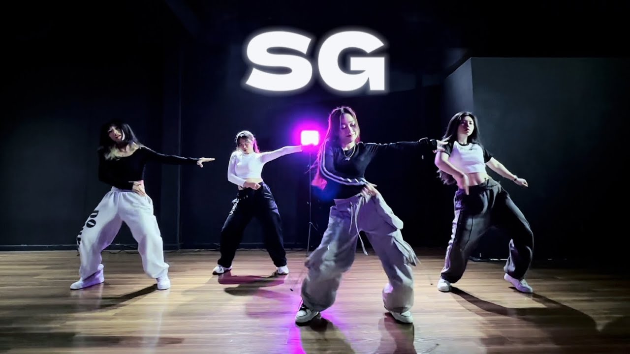SG - DJ Snake, LISA (Dance Cover) | Emma Song Choreography - YouTube