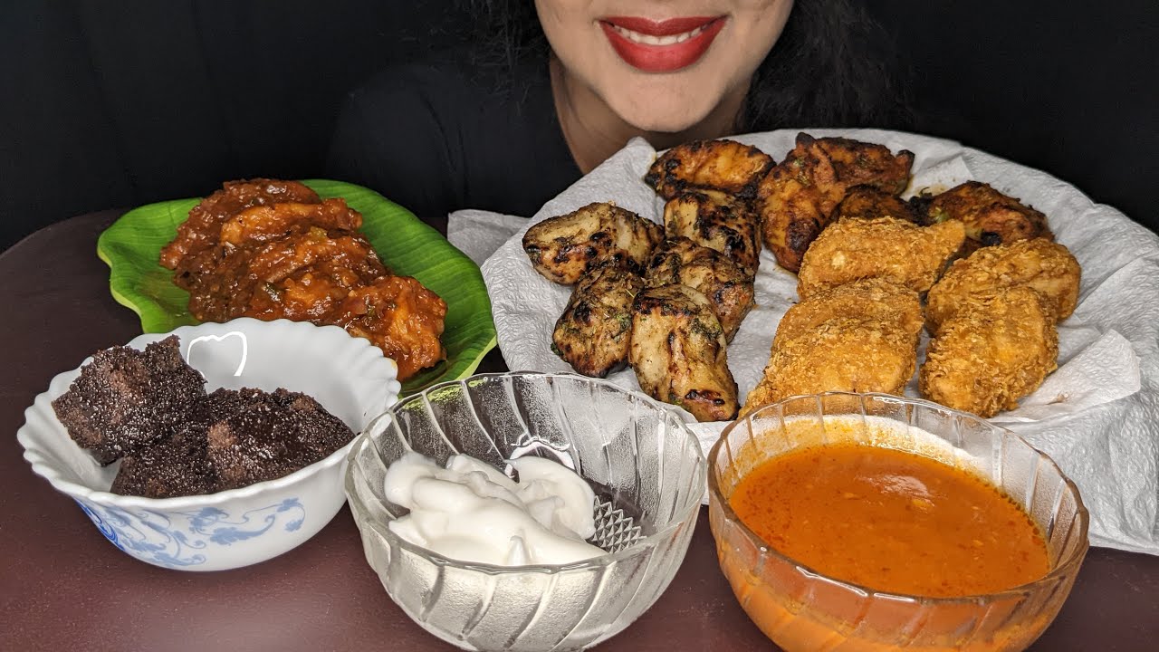 Special MOMO Platter 🔥🔥🔥| PomsASMR - YouTube