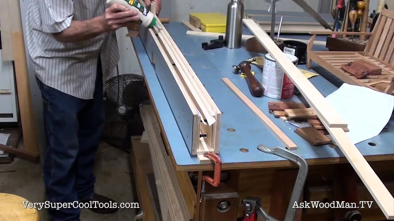 866. Make A Dust Collection Router Fence (9 of 11) - YouTube