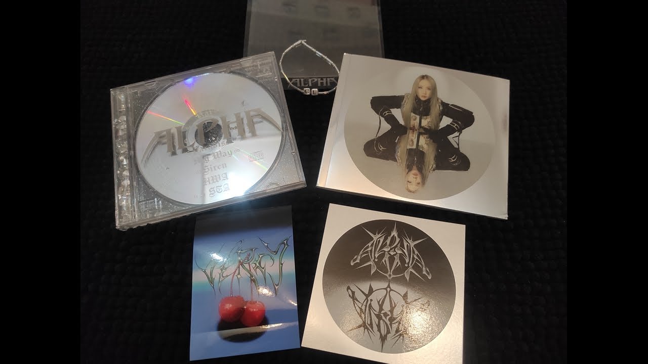 CL - ALPHA - 1st full album - Color ver. [UNBOXING] /bracelet made ...