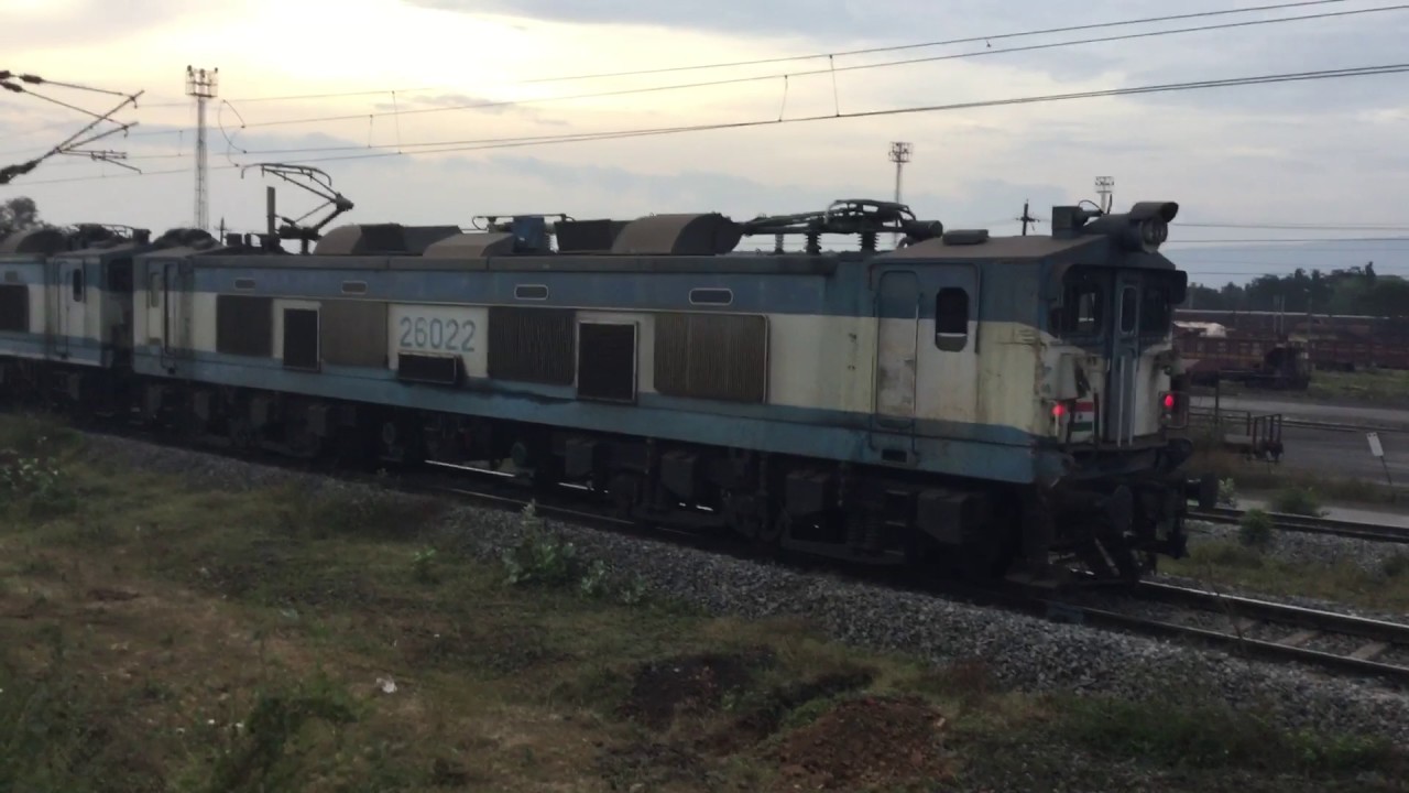 WAG 6 twins at Marripalem - YouTube