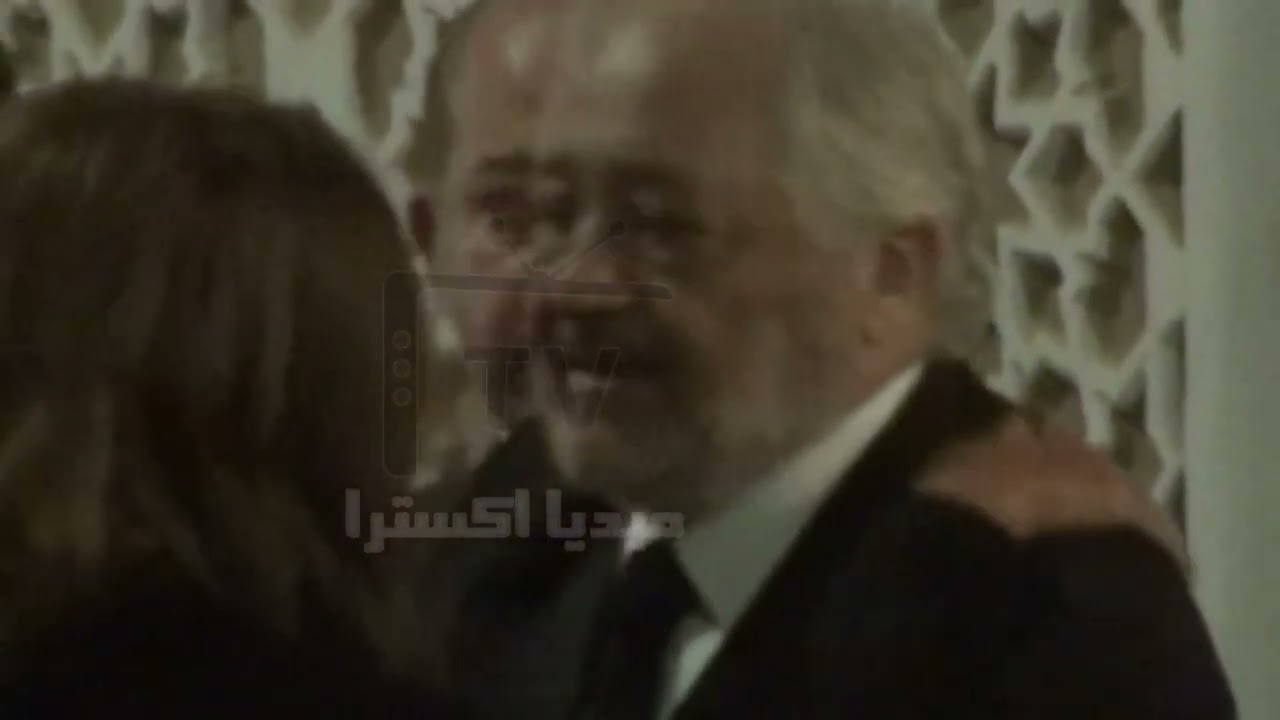لحظة وصول ولاد الأصول دنيا سمير غانم وميرفت أمين عزاء زوجة خالد زكى