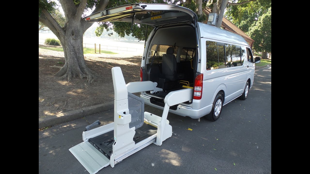 10 Seater Wheel chair access Welcab 2011 www.SunRiseCars.com.au Edward ...