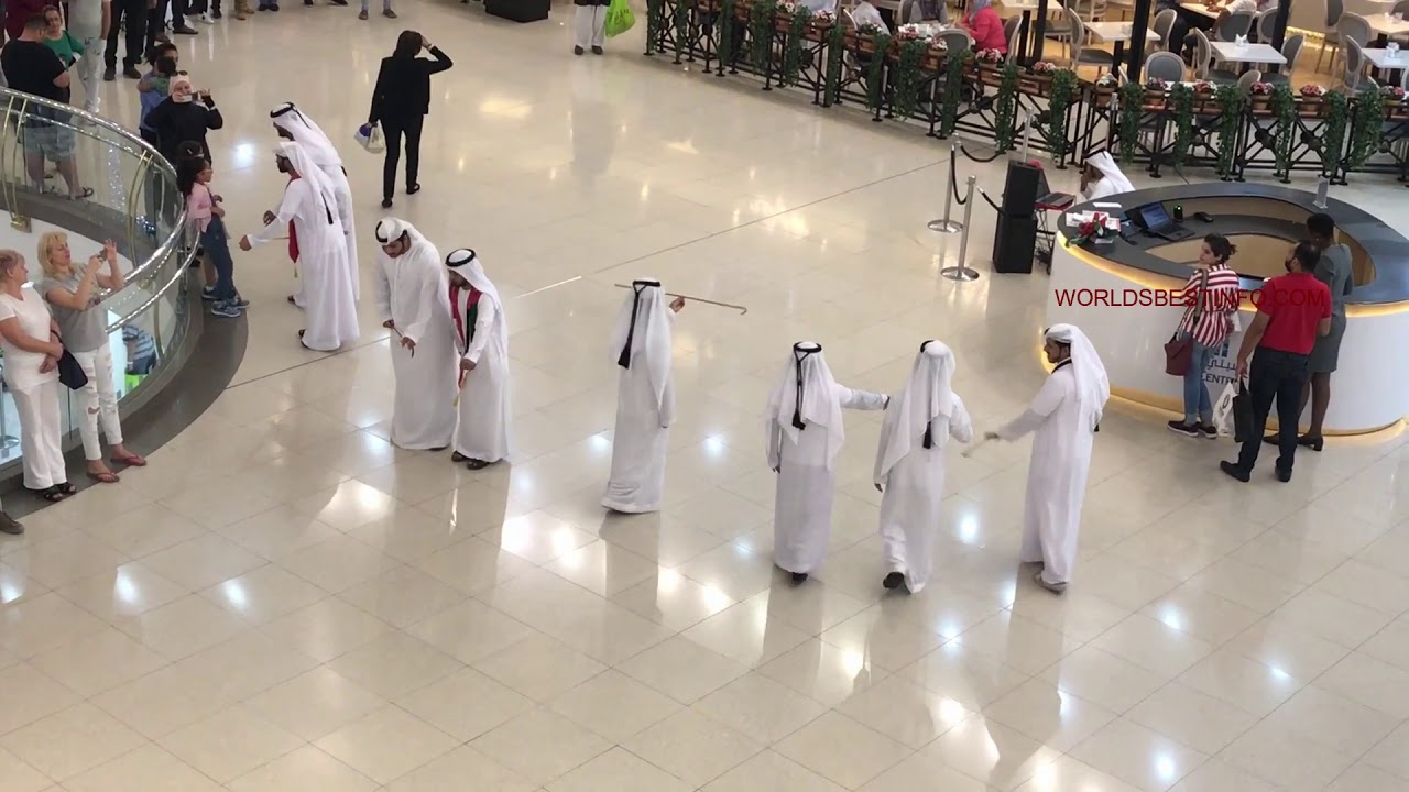 Awesome Men Arabic Dance At Dubai Mall - #MenArabicDance #DubaiMall ...
