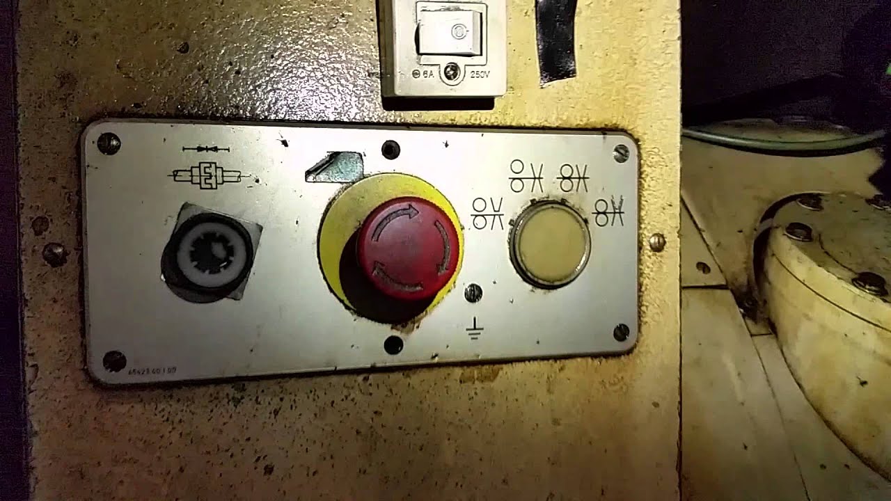 Bruderer Styner Bienz 60ton(BSTA60HSL / 1998. Nov) - YouTube