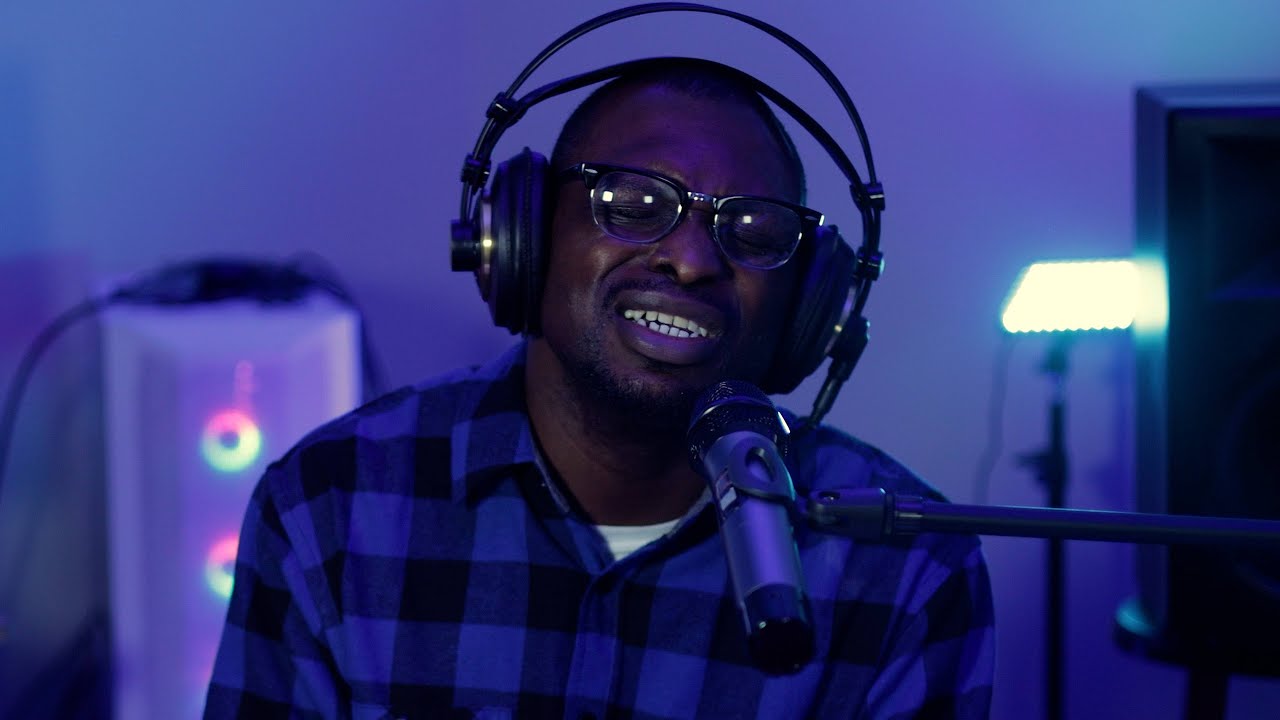 The King's Heart Worship Medley - David Kusi Ministries - YouTube