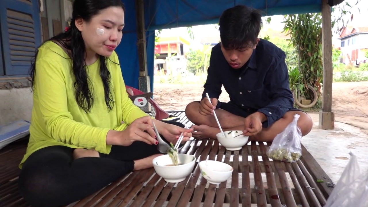 Eating Compilation, Breakfast And Lunch, Simple Life - YouTube