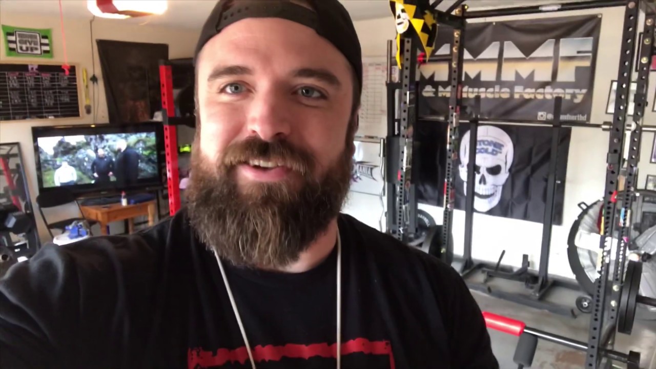 Muscle Factory garage gym tour - YouTube