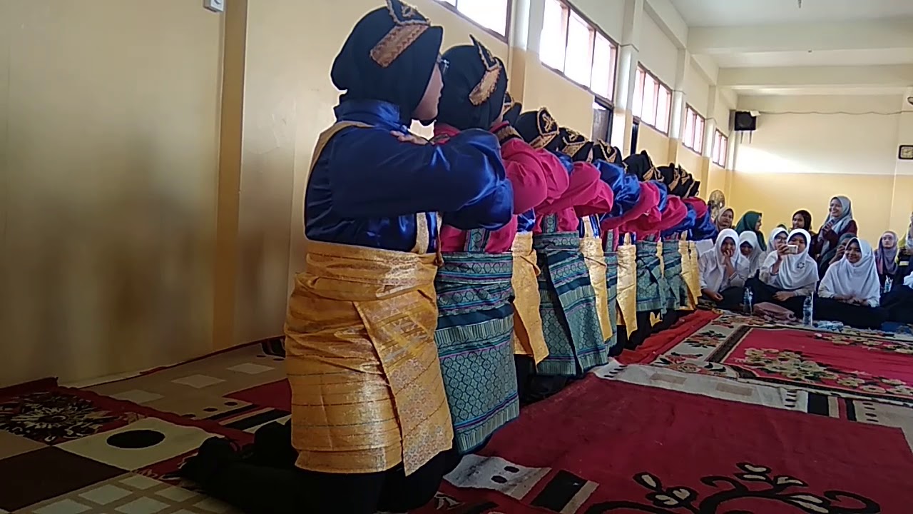 Tari Saman MTs RPI Kuningan Timur Jaksel - YouTube