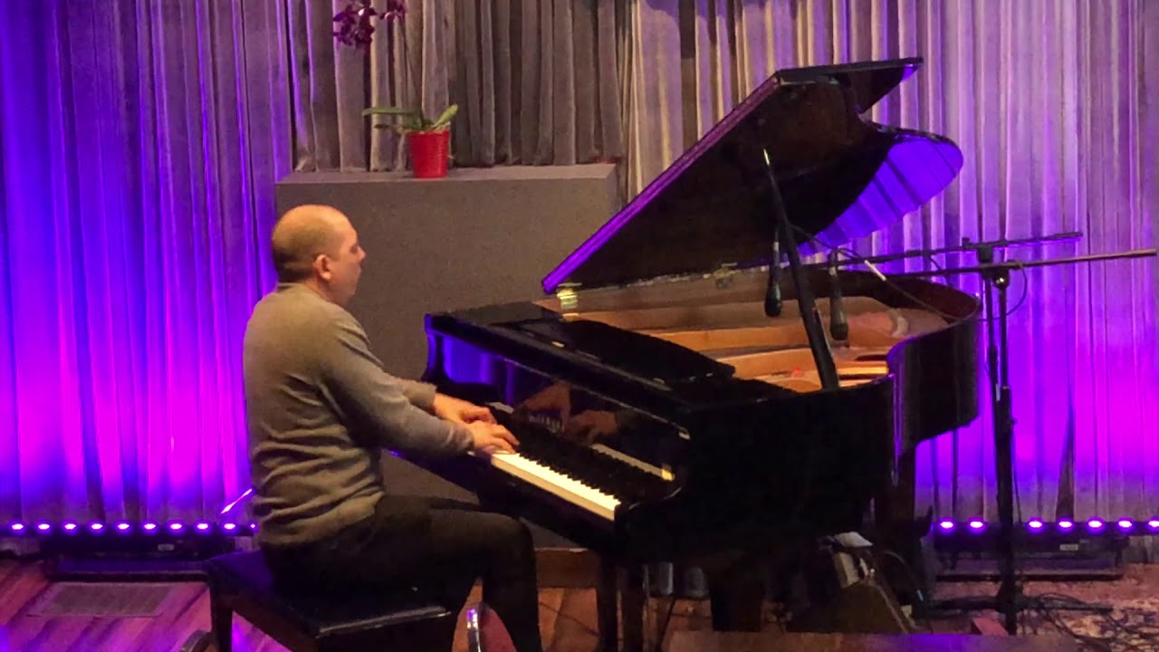 Yan Carlos Artime (PAUSA Art House, Buffalo USA 2019) - YouTube