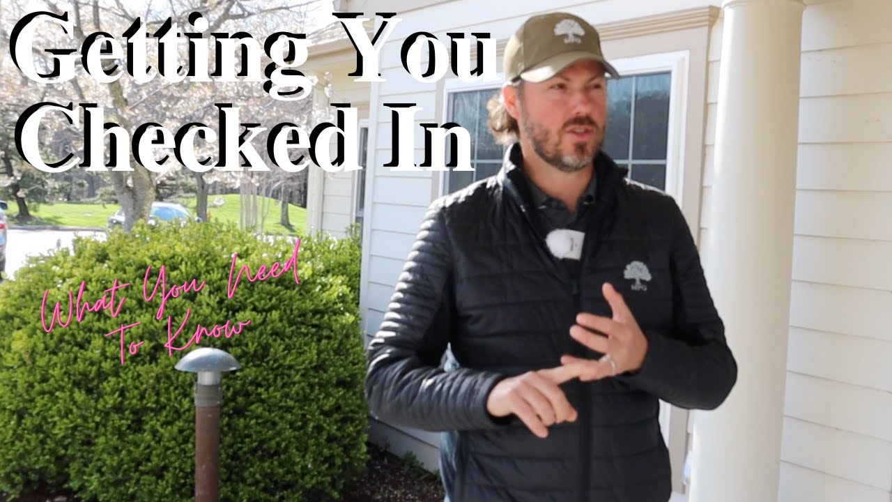 Get Golf Ready, How to check in at a New Course! - YouTube