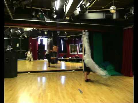 Adil Khan´s incredible breakdance moves from his early days 2001-2003