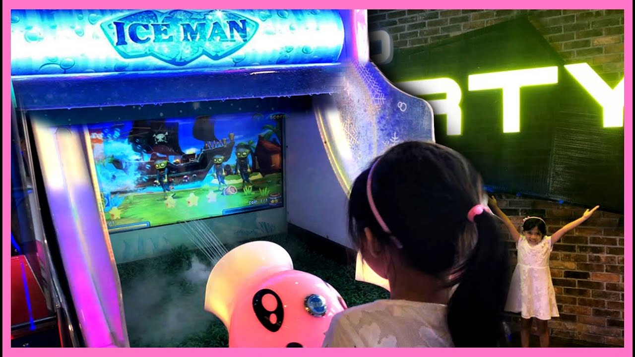 Plants vs Zombies - ICE MAN WATER Cannon Arcade Game Shooter Coin ...