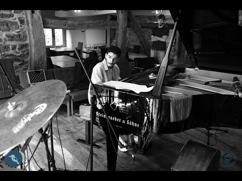 Wajdi Riahi Trio - Inel Blues (Zabonprés Sessions)