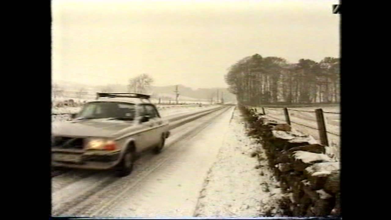 BBC News of Boxing Day 1995 on the snowfalls and blizzards - YouTube