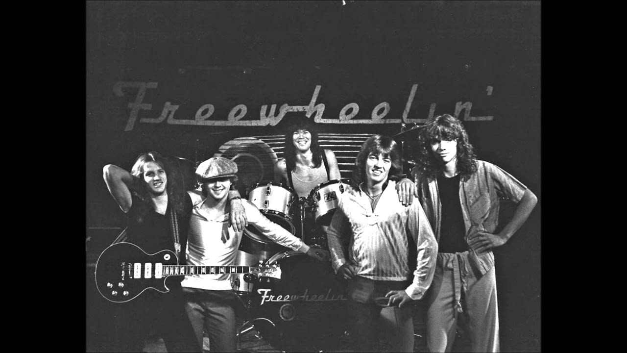 Suzy Rock and Roller- Freewheelin'.wmv - YouTube