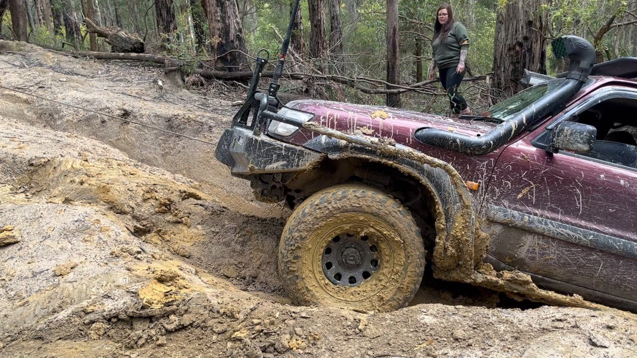 Neerim Day Drive GU PATROLS GQ PATROL LS1 VS TD42 - YouTube