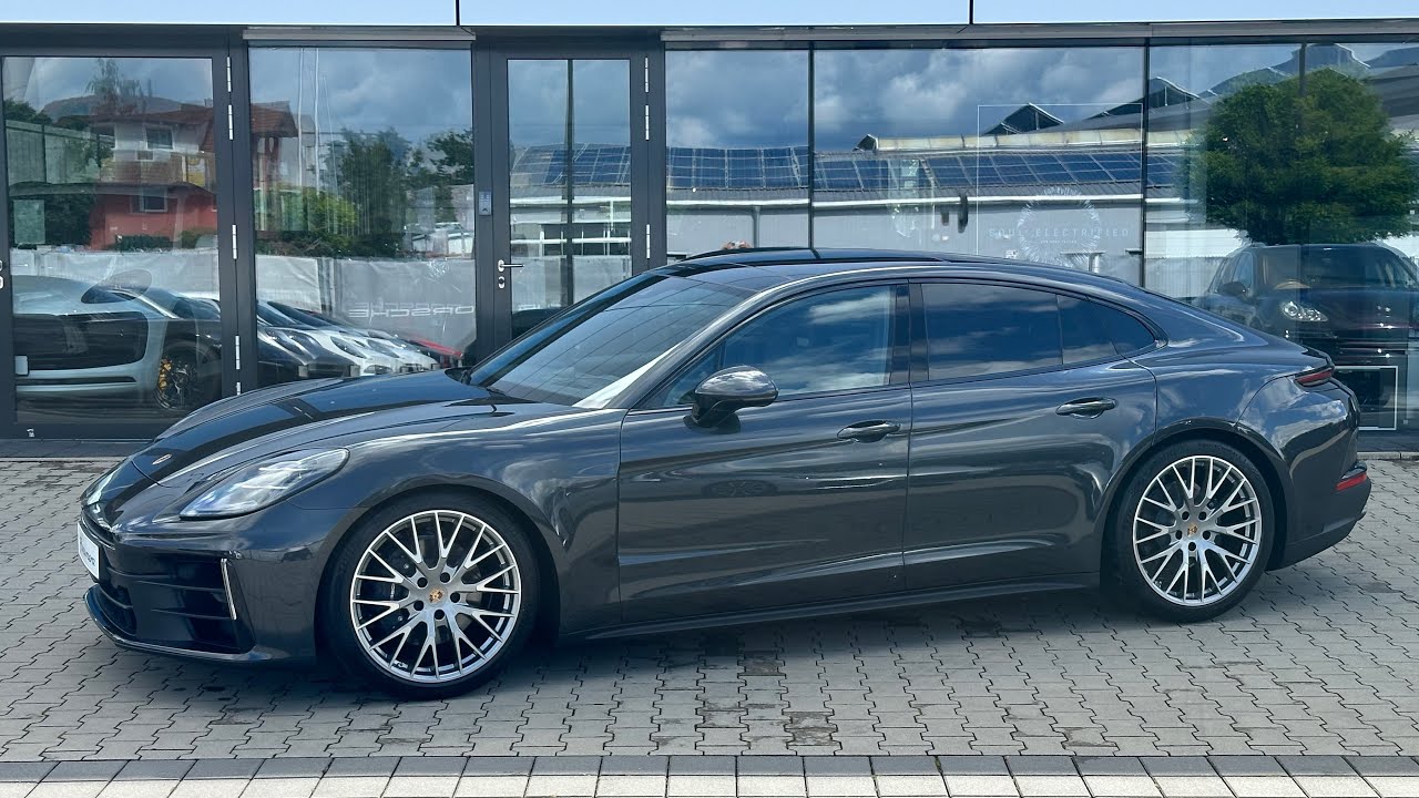 Porsche Panamera 4 G3 (2024), vulkangraumetallic, Sportabgasanlage inkl ...